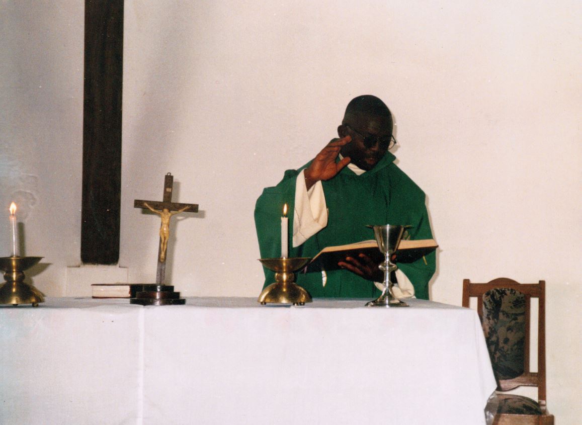 Support for Priests – Crown of Thorns